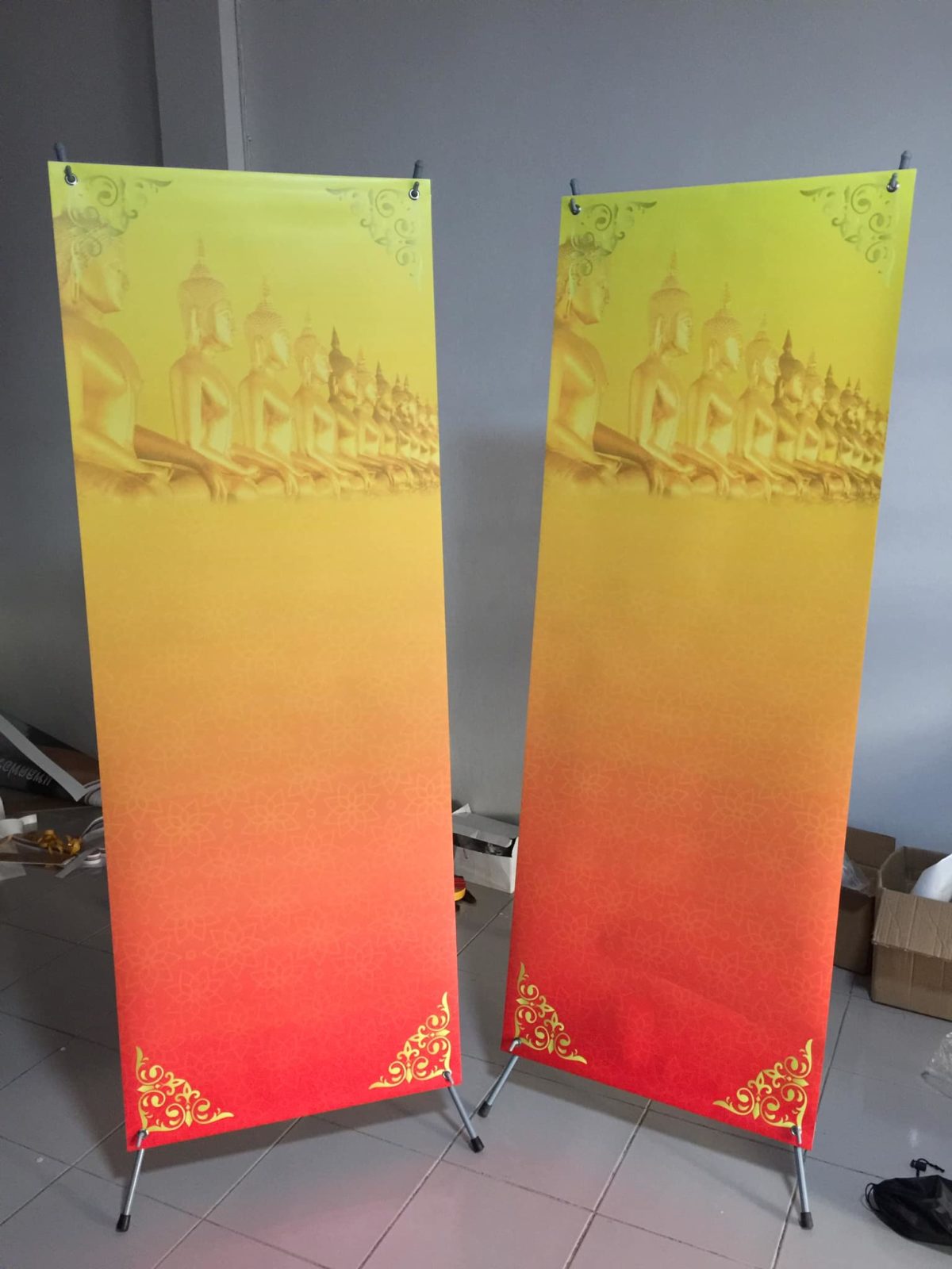 ชุดออกบูธ X-Stand ป้ายX-Stand X-Banner ราคาถูก l RedFox-Printing